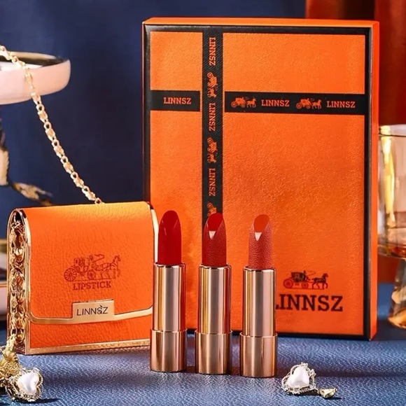 Makeup | Set Of 3 Silky Lipsticks With Little Purse Case Matte Silky ...